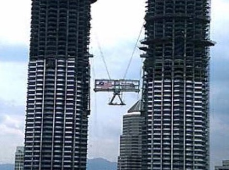 Projek Bermasalah, Menara Berkembar Petronas KLCC - Legasi Tun Mahathir